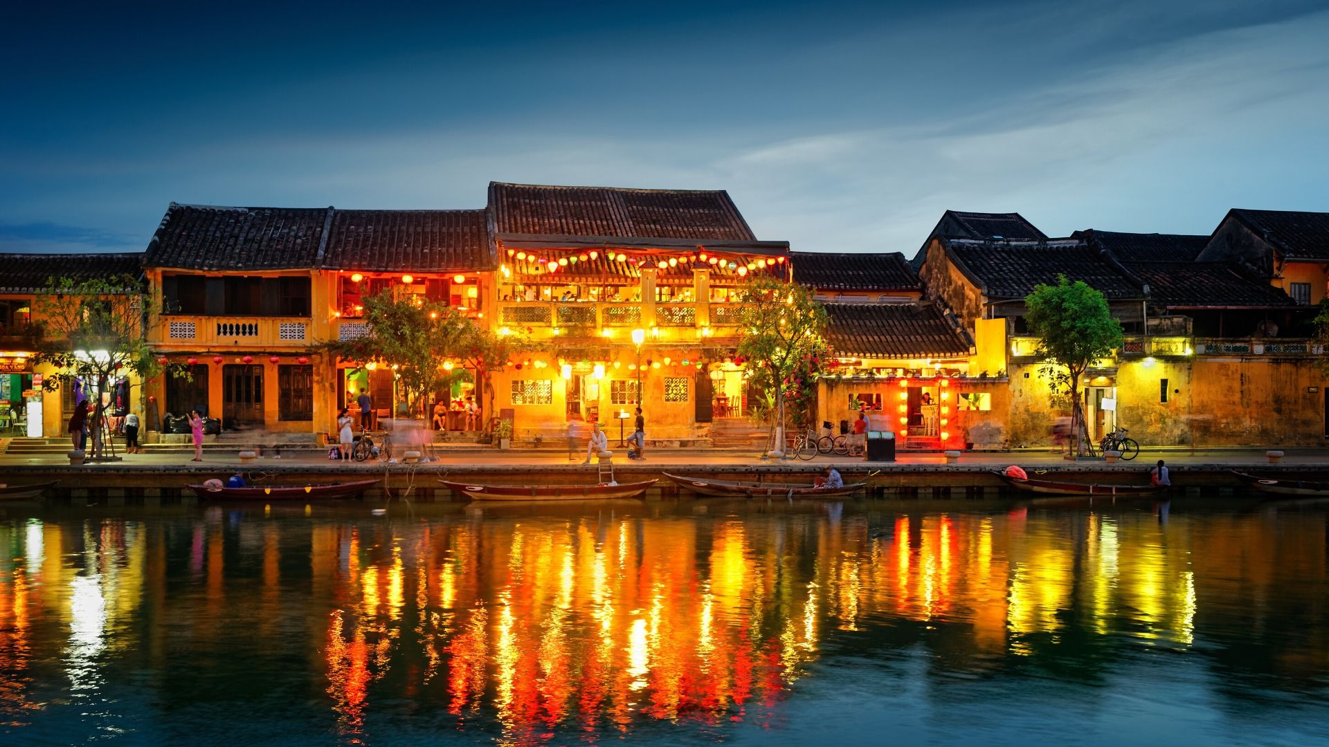 7 things to do that you should never miss in Hoi An at night ...